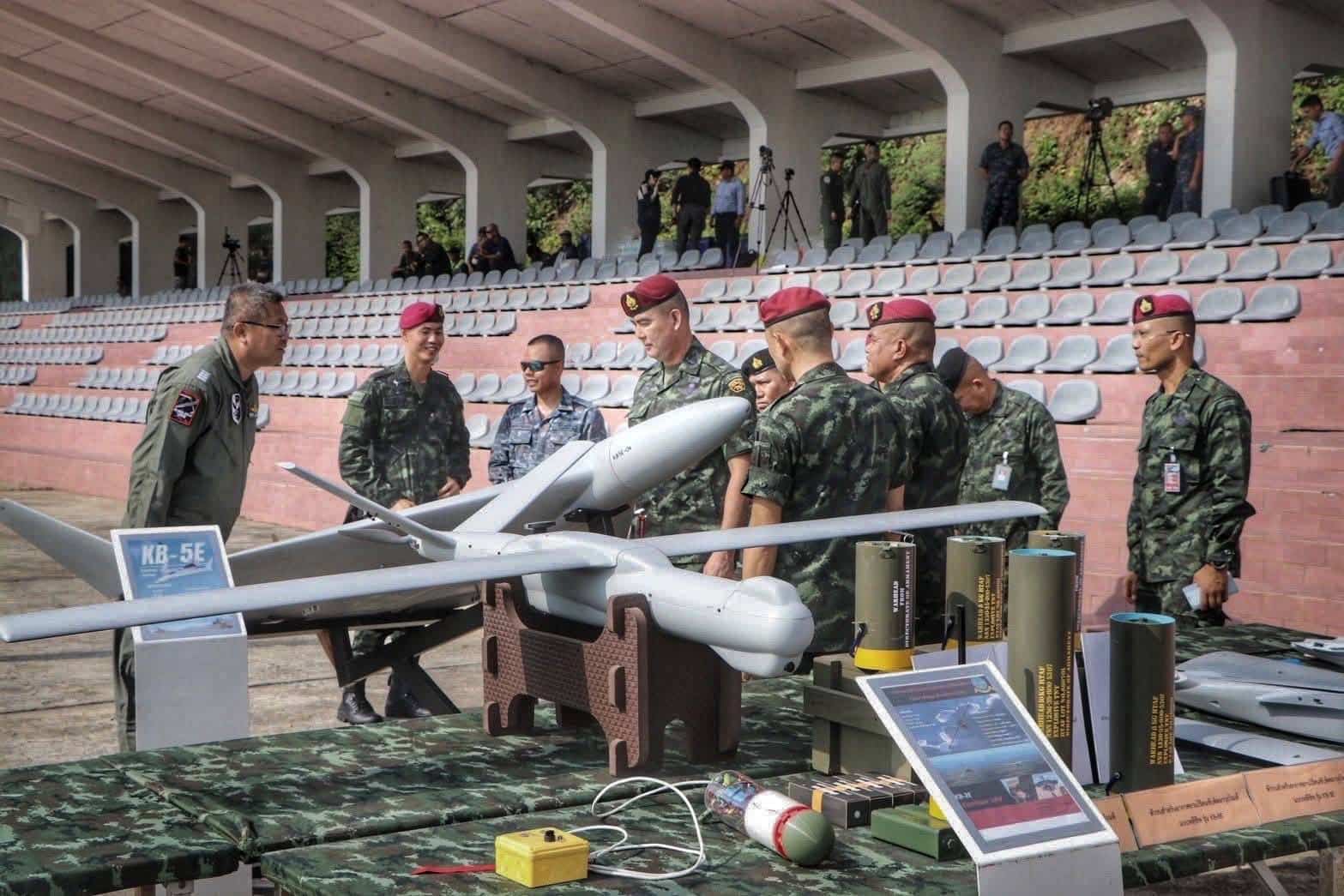 พลังนวัตกรรมไทย ทอ. เปิดตัว Kamikaze Drone "KB-2E/M Striker" เสริมแกร่ง ...